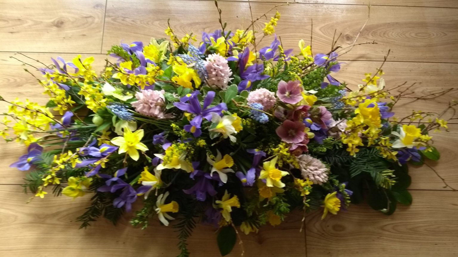 Spring coffin spray - Bay Tree Flowers